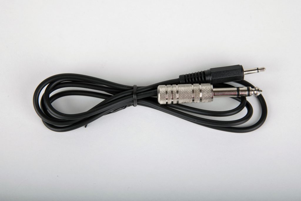 3.5mm mono jack to RING of 6.35mm TRS jack (various lengths) - Kenton ...